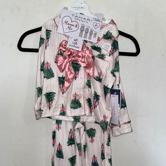 Tahari Girls Pajamas